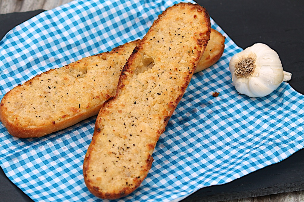 Fried Garlic – The Fountain Avenue Kitchen