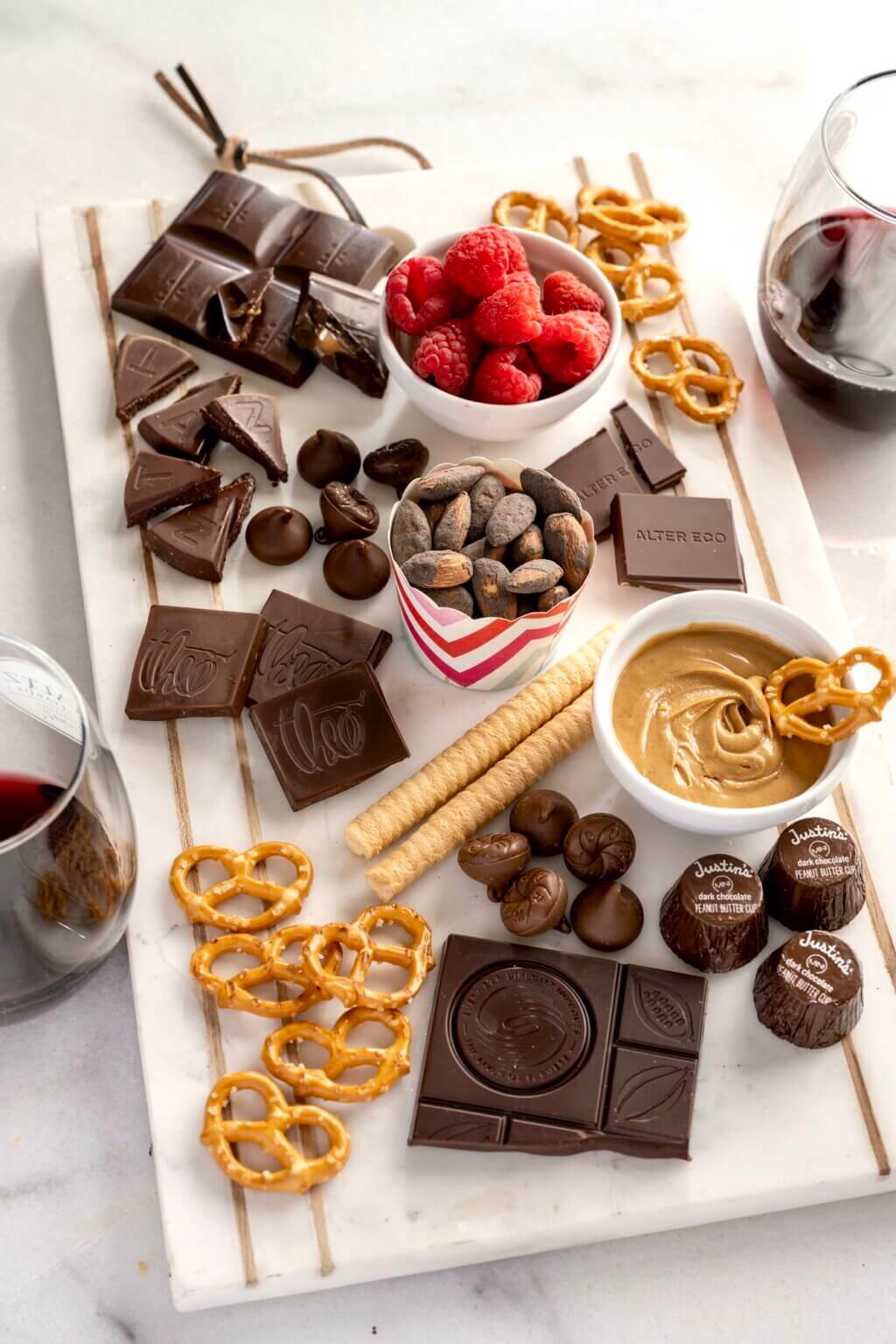 How to Make a Chocolate Tasting Board – The Fountain Avenue Kitchen