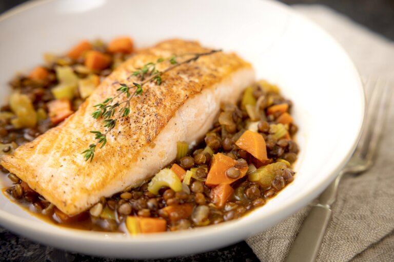 Restaurant-Style Pan Seared Salmon – The Fountain Avenue Kitchen
